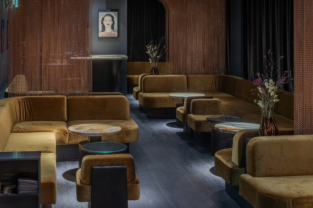 Lounge Bar, Tipsy Tiger | Public Project | Margraf Spa