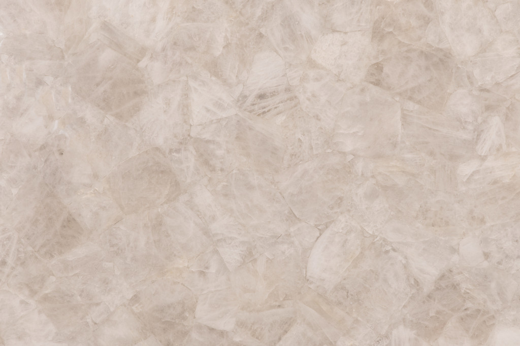 White Quartz | Gemstone | Margraf Spa